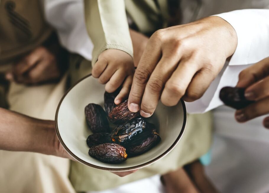 4 ways to break your fast on delicious dates - Free Healthy Lifestyle ...